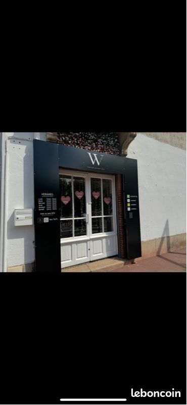 Salon de coiffure / local coiffure / institut de beauté - Bureaux ...