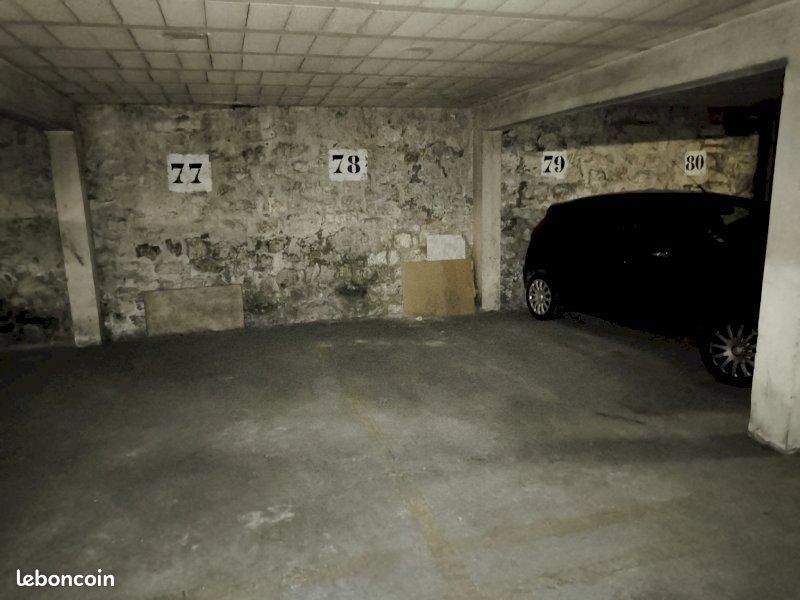 Parking/box Paris - Locations