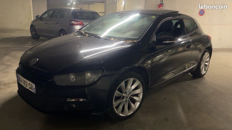 Sirocco 2.0 tdi sport édition R-Line - Voitures