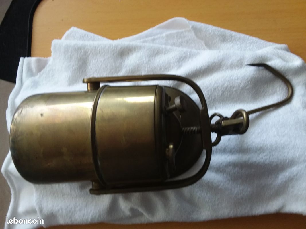 Lampe en cuivre - Collection