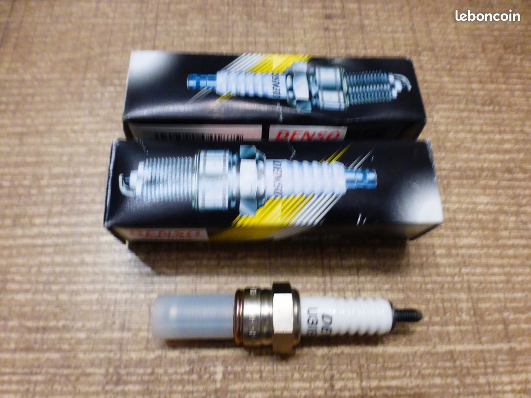 Lot 2 BOUGIES DENSO U31ESR-N neuves ( NGK CR10E) - Nautisme