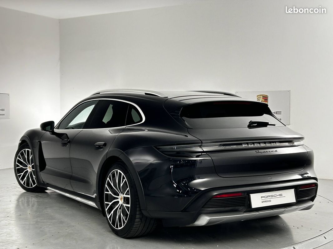 PORSCHE Taycan 4S Cross Turismo 598 ch - Voitures