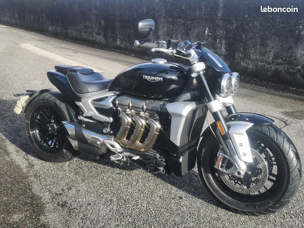 Triumph Rocket 3 R - Motos