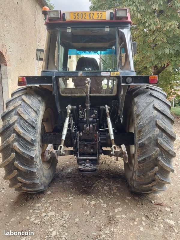Tracteur case IH 845 XL - Tracteurs