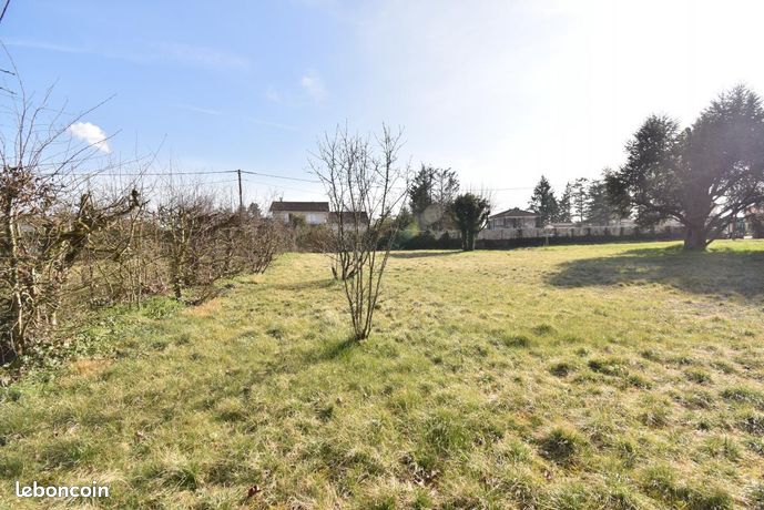 Maison à vendre et vente appartement Saint-Jean-de-Niost (01800 ...
