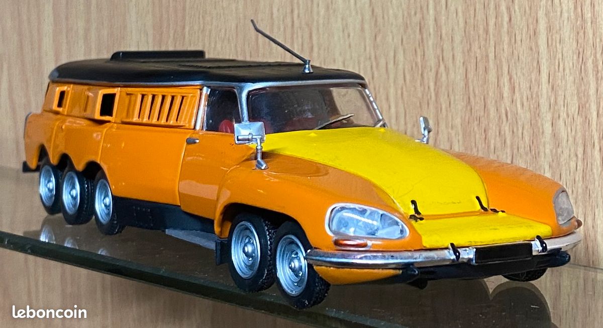NOREV. Citroen DS Mille Pattes PLR Michelin. 1/43 - Modélisme
