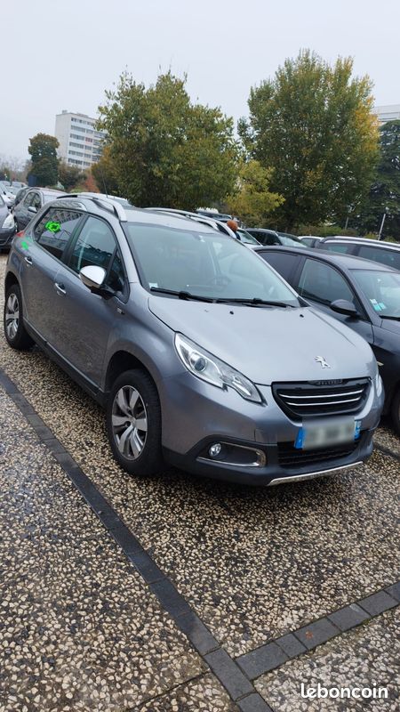 Véhicule d'occasion - Voitures