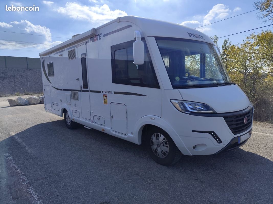 Camping car integral poids lourd - Caravaning
