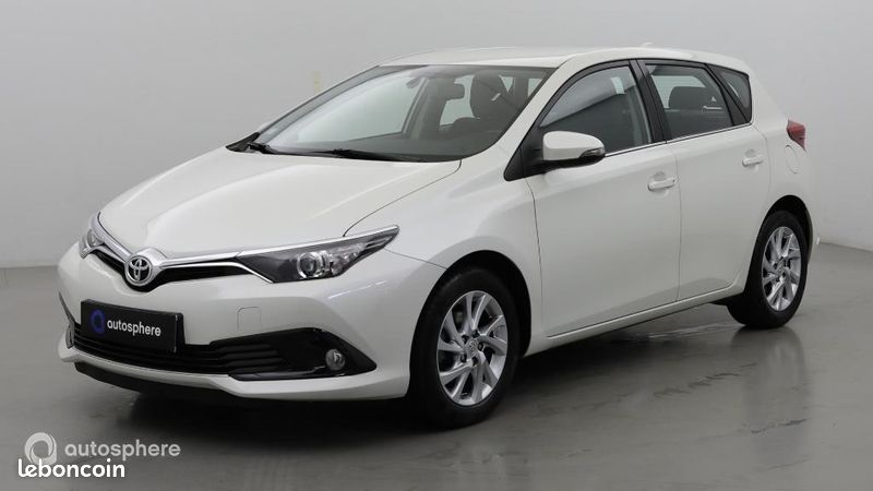 Toyota Auris 1.2T 116 Dynamic - Voitures