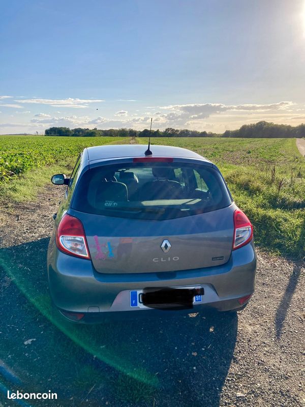 Clio 3 collection alizé - Voitures