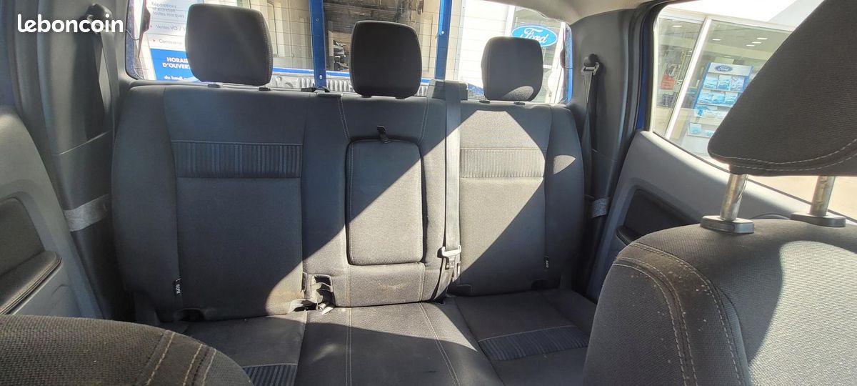 Ford Ranger 2.2 TDCI 160 DOUBLE CABINE XLT - Voitures