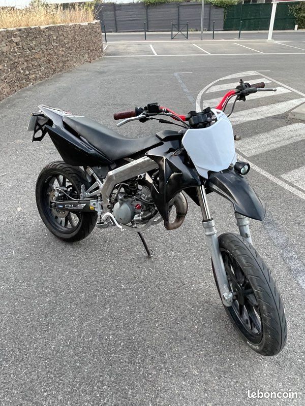 Moto Derbi DRD 50cc - Motos