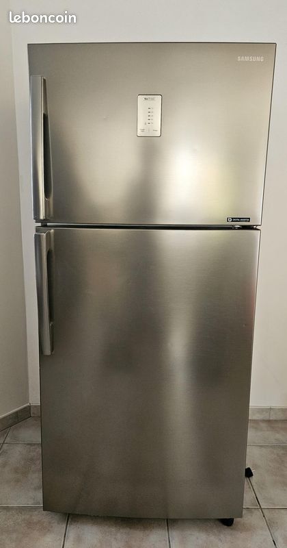 Grand frigo Samsung – Excellent rapport qualité/prix - Électroménager