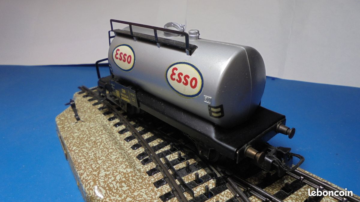 Vda wagon citerne ESSO MARKLIN ref 4501 - Modélisme