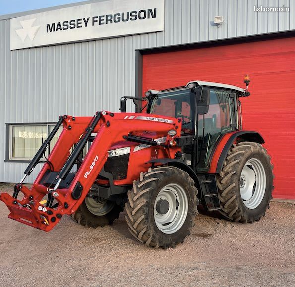 Massey Ferguson 5711M - Tracteurs