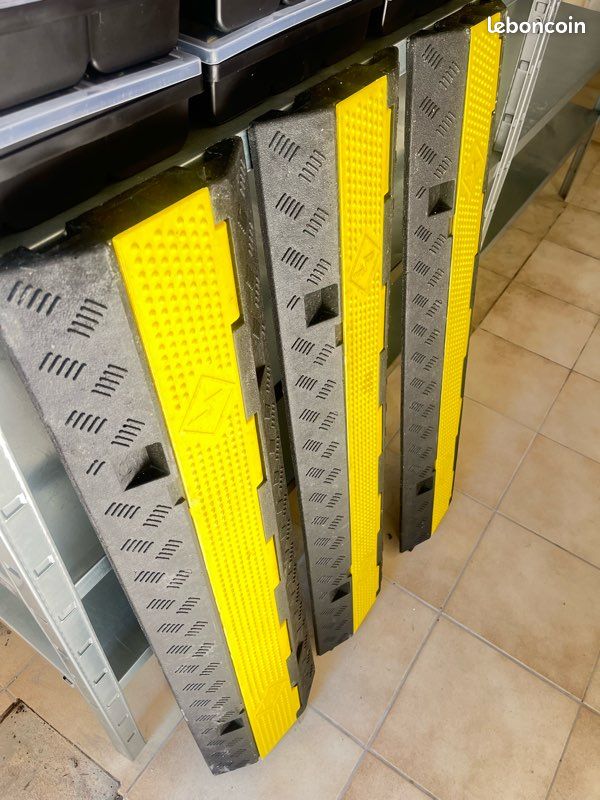 Lot de 3 Rampes protection passage de cables électriques - Bricolage