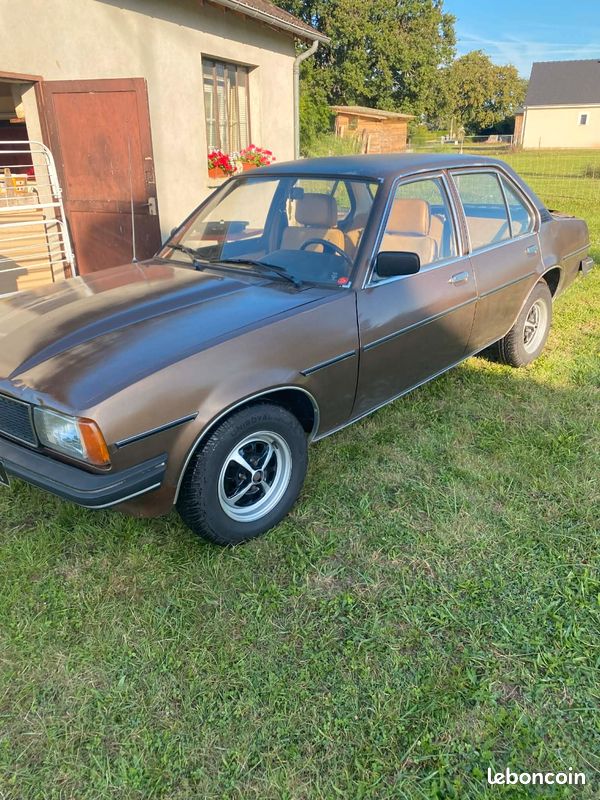 Opel - Voitures