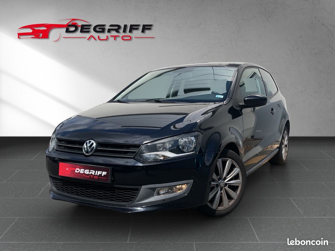 VOLKSWAGEN POLO 1.6 TDI 90 CR FAP Confortline - Voitures