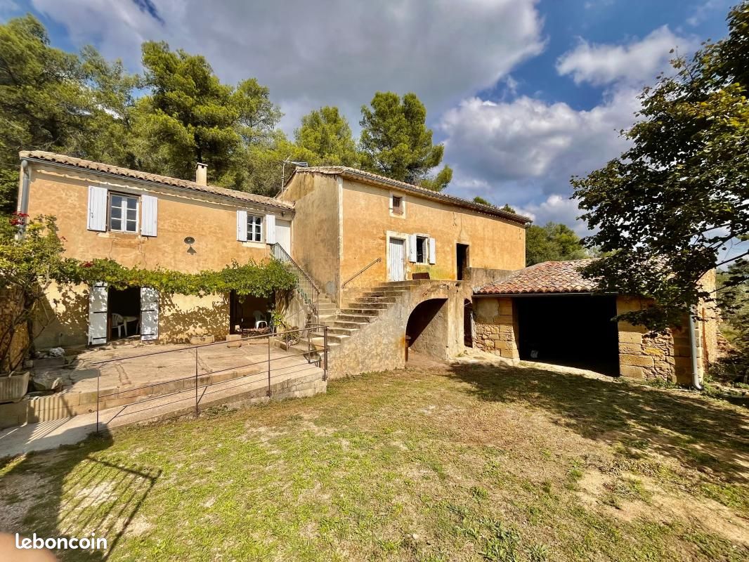 Mas 6 pièces 198 m² - Ventes immobilières