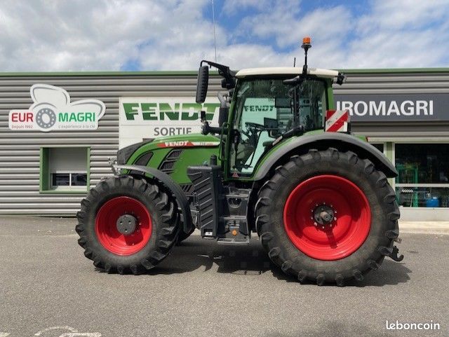 Fendt 716 VARIO S4 PROFI PLUS - Tracteurs
