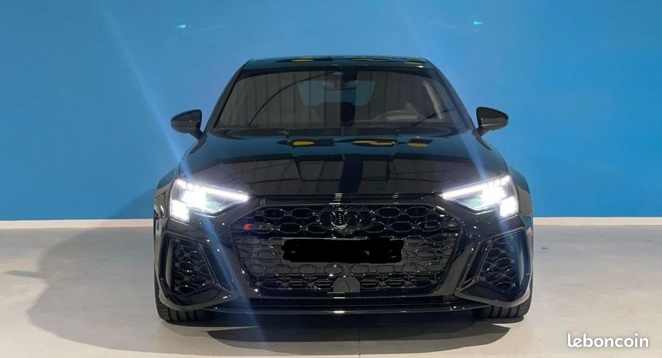 Audi RS3 8Y 400CH FULL BLACK Excellent état - Voitures