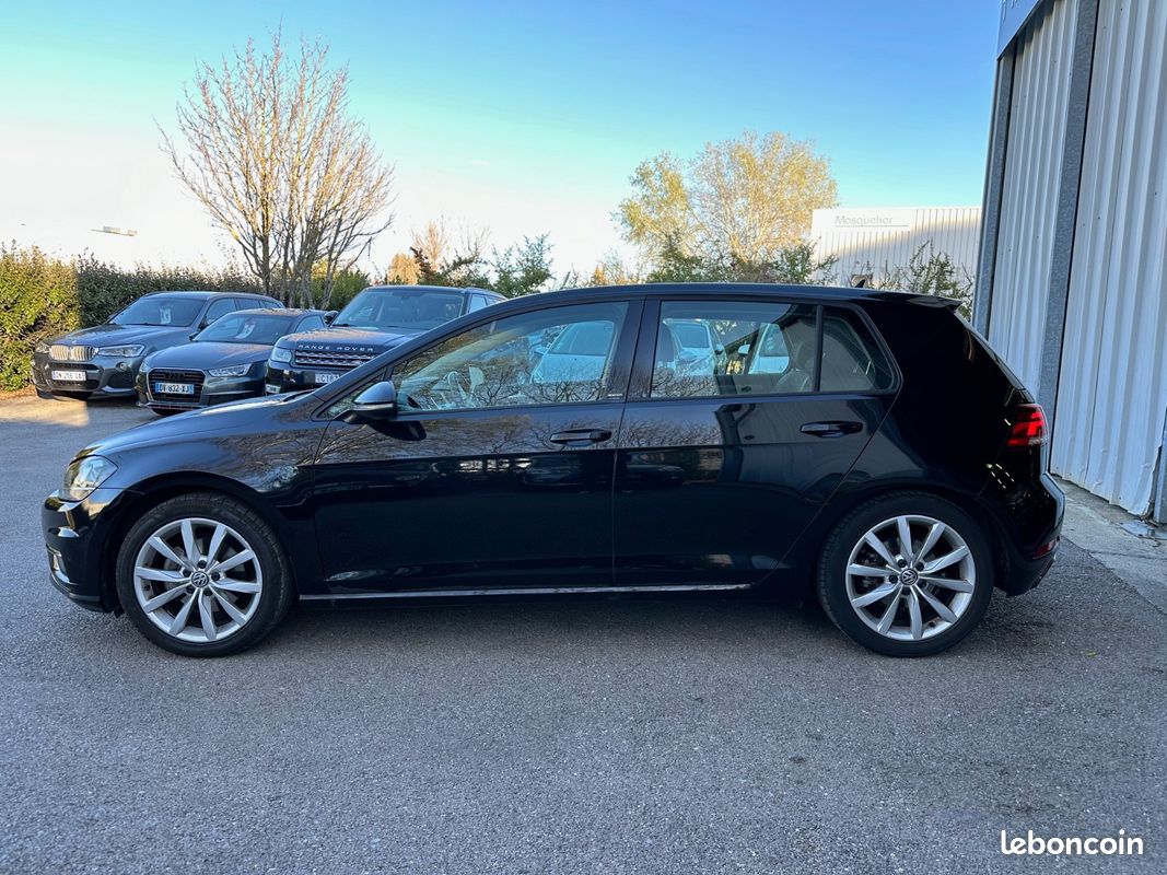 VOLKSWAGEN GOLF 1.5 TSI 150 EVO DSG7 Confortline - Voitures