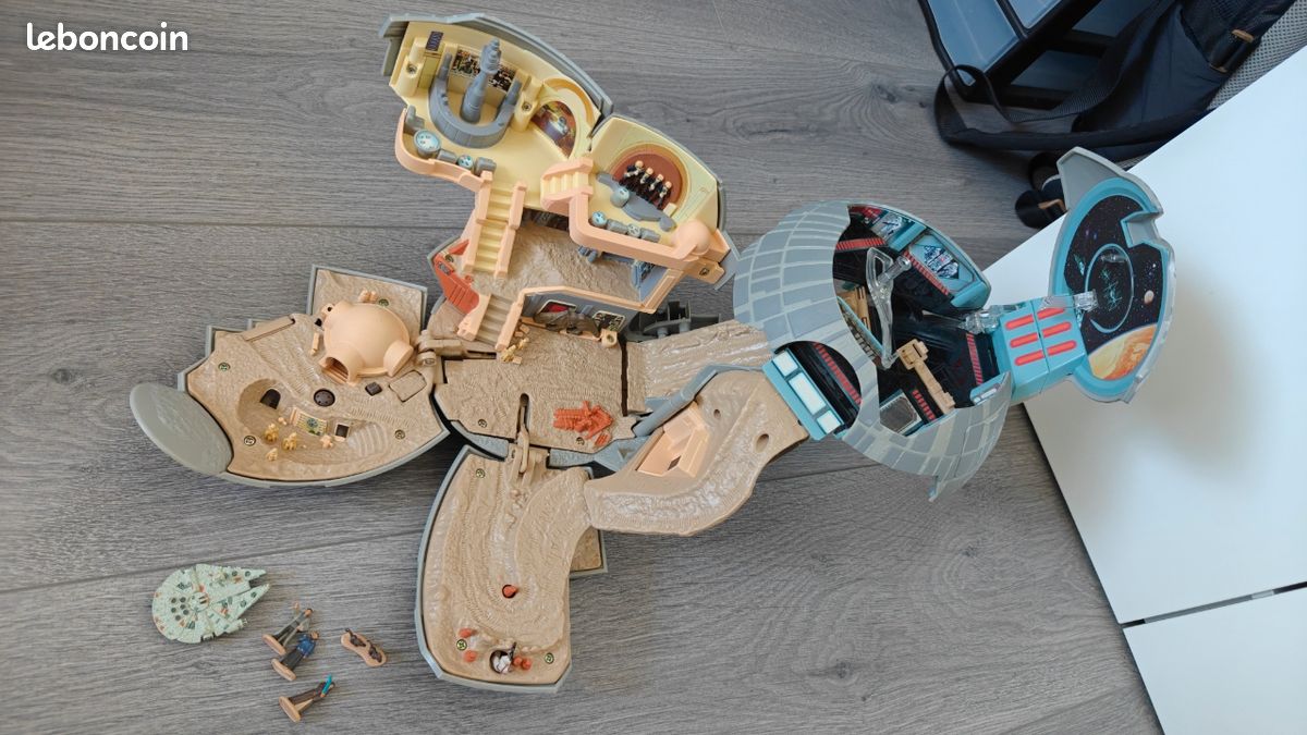 Micro Machine Star Wars Death Star (complet) - Jeux & Jouets