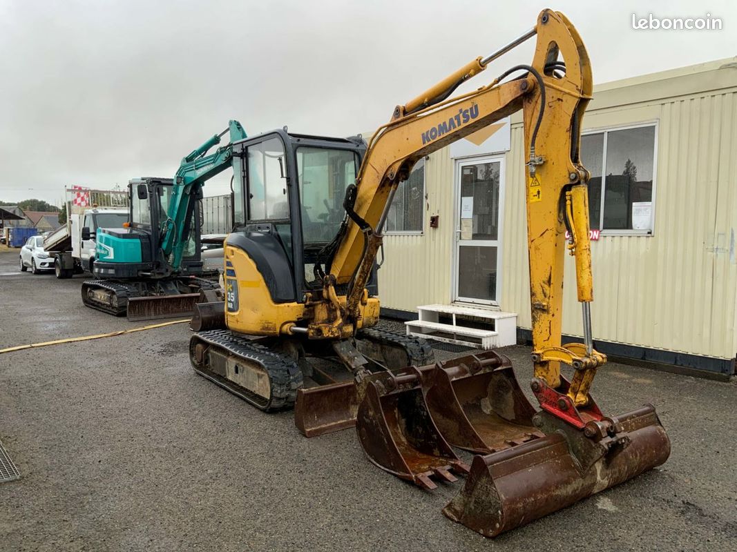 Komatsu PC35MR -3 Mini pelle - BTP - Chantier gros-oeuvre
