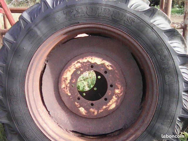 Roues 12.4R-32 - Matériel agricole