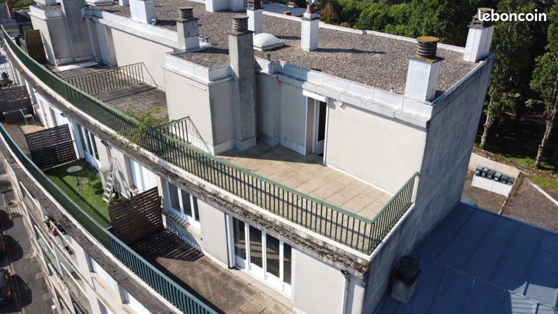 Appartement T1 bis avec terrasse - Locations