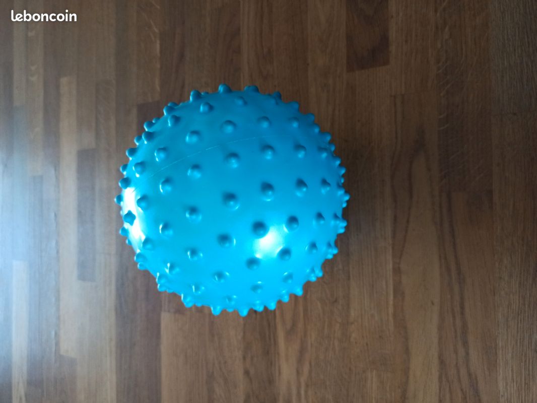 Balle sensorielle bébé à picots - Jeux & Jouets