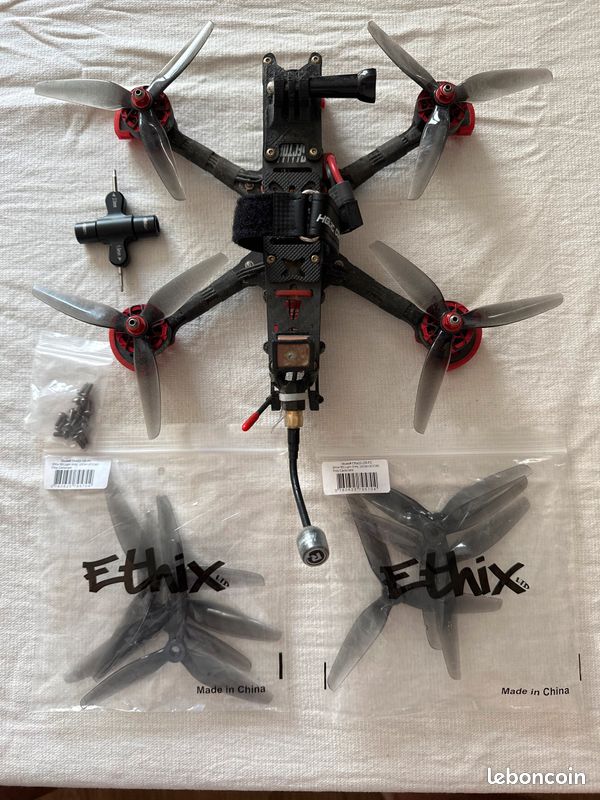 Kit drone fpv 6s hglrc sector 5 taramis qx7 et masque analogique ...