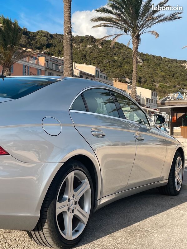 Mercedes cls - Voitures