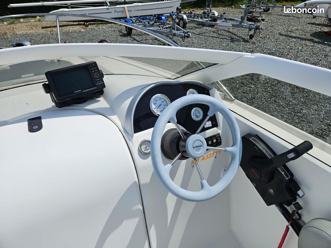 Beneteau flyer viva 5.80 + mercury 115 cv - Nautisme