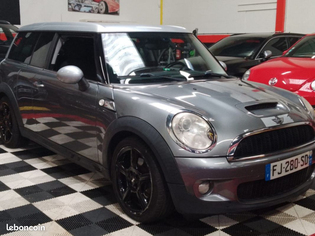 MINI CLUBMAN R55 1.6i - 175 Cooper S A - Voitures