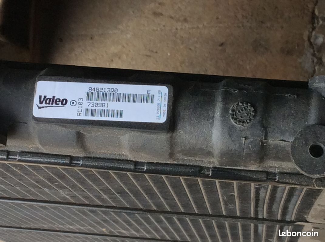 Radiateur Valeo neuf pour FIAT - Équipement auto