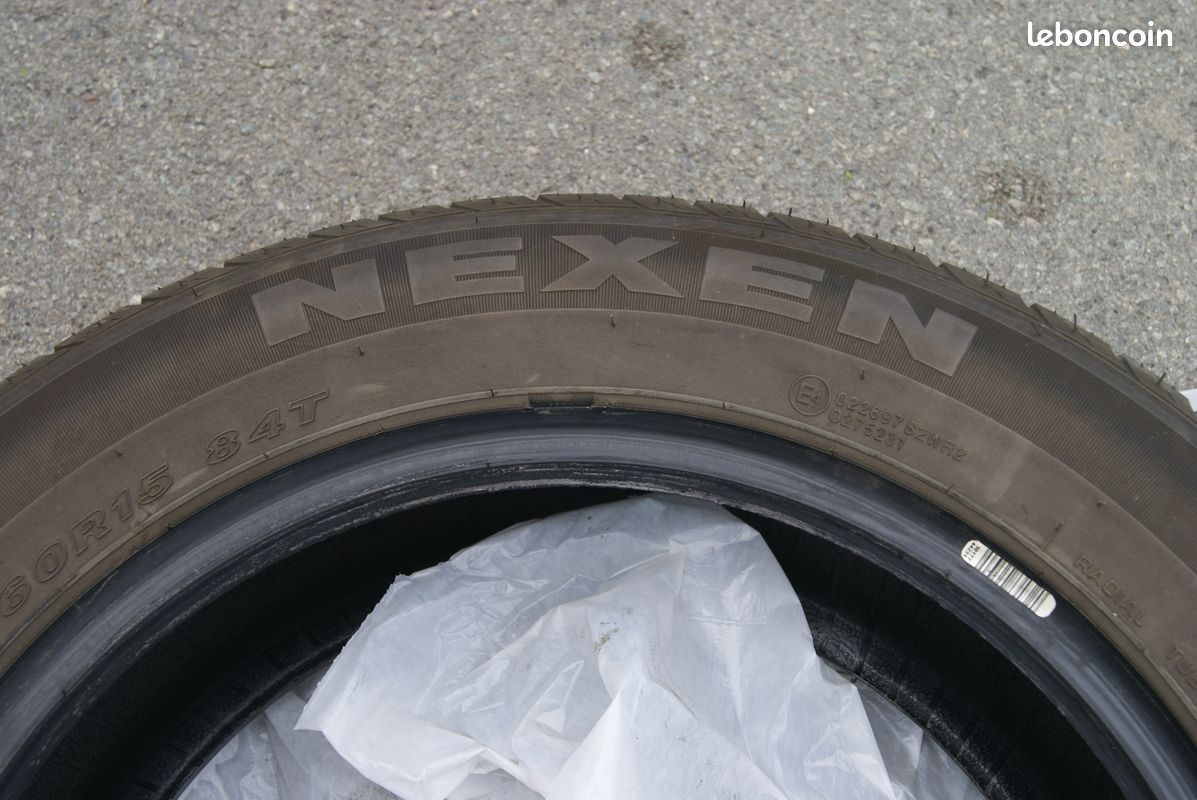 Pneu nexem - Équipement auto