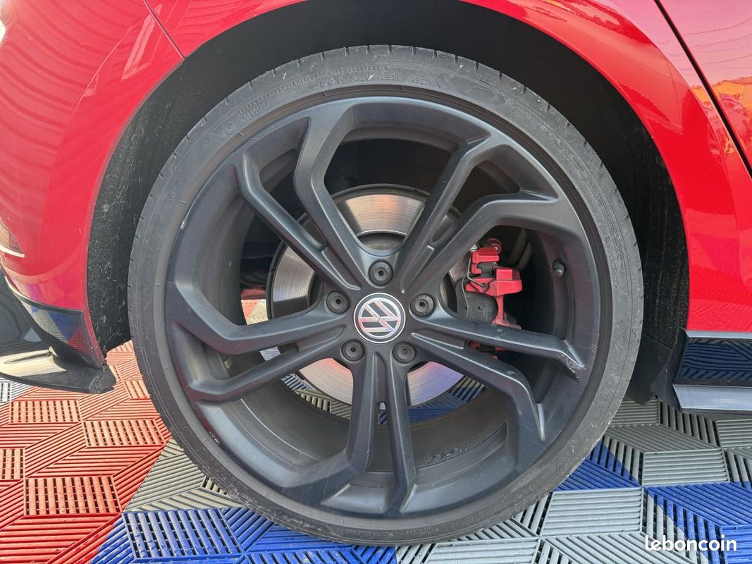 Volkswagen golf gti tcr 2.0 tsi 290 dsg 7 - Voitures
