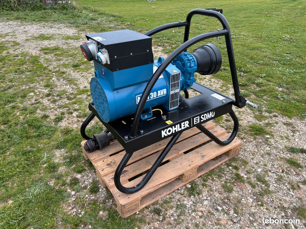 Génératrice SDMO agri 30 avr - Matériel agricole