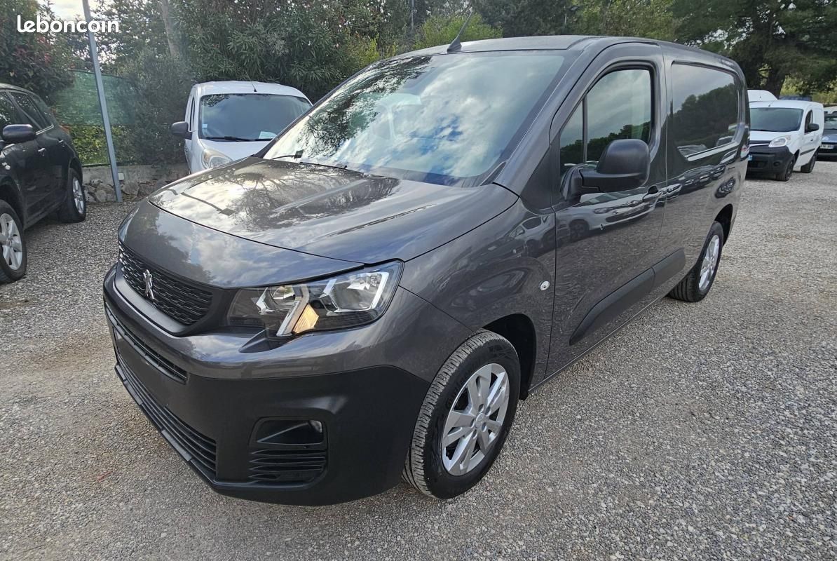 Peugeot Partner Asphalt L2 - Utilitaires