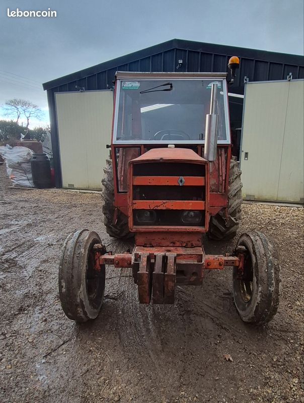 Tracteur Renault 461 - Tracteurs