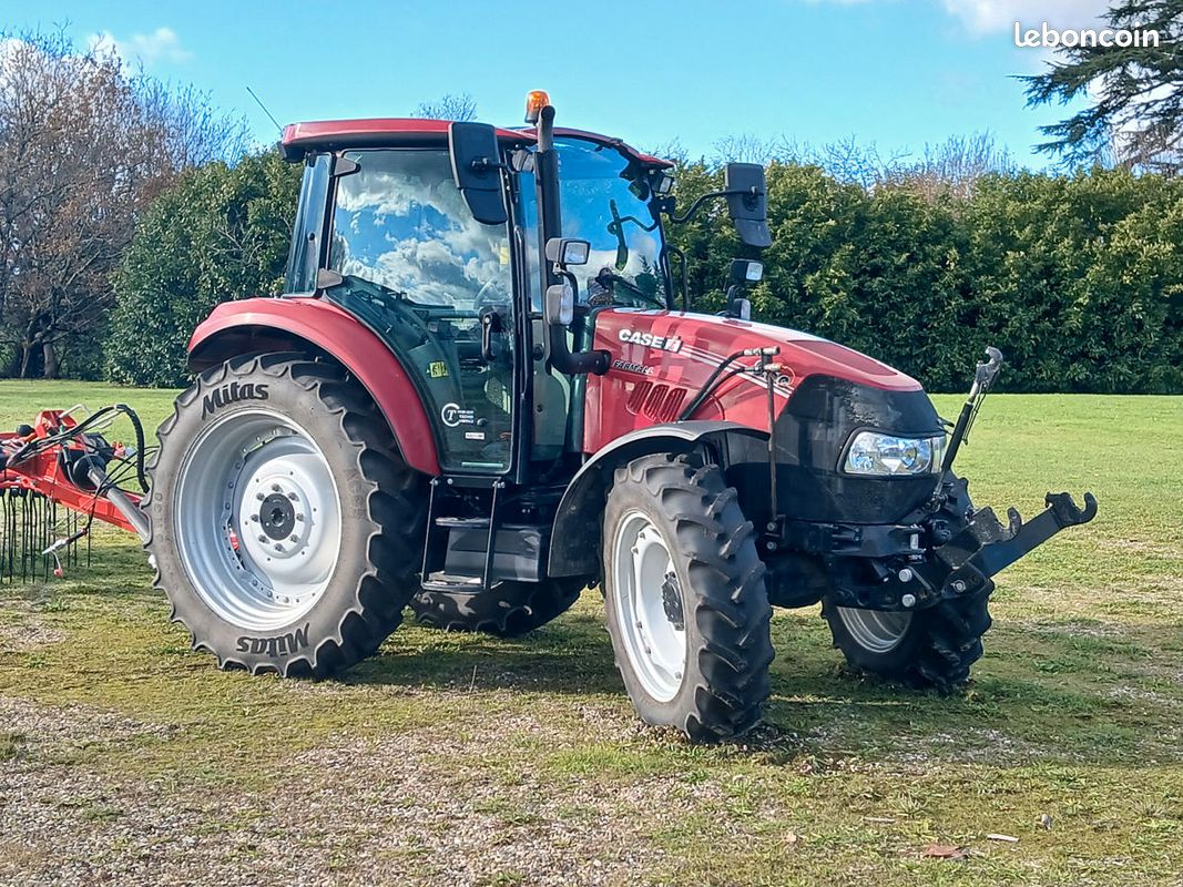 Case IH Farmall 95C - Tracteurs