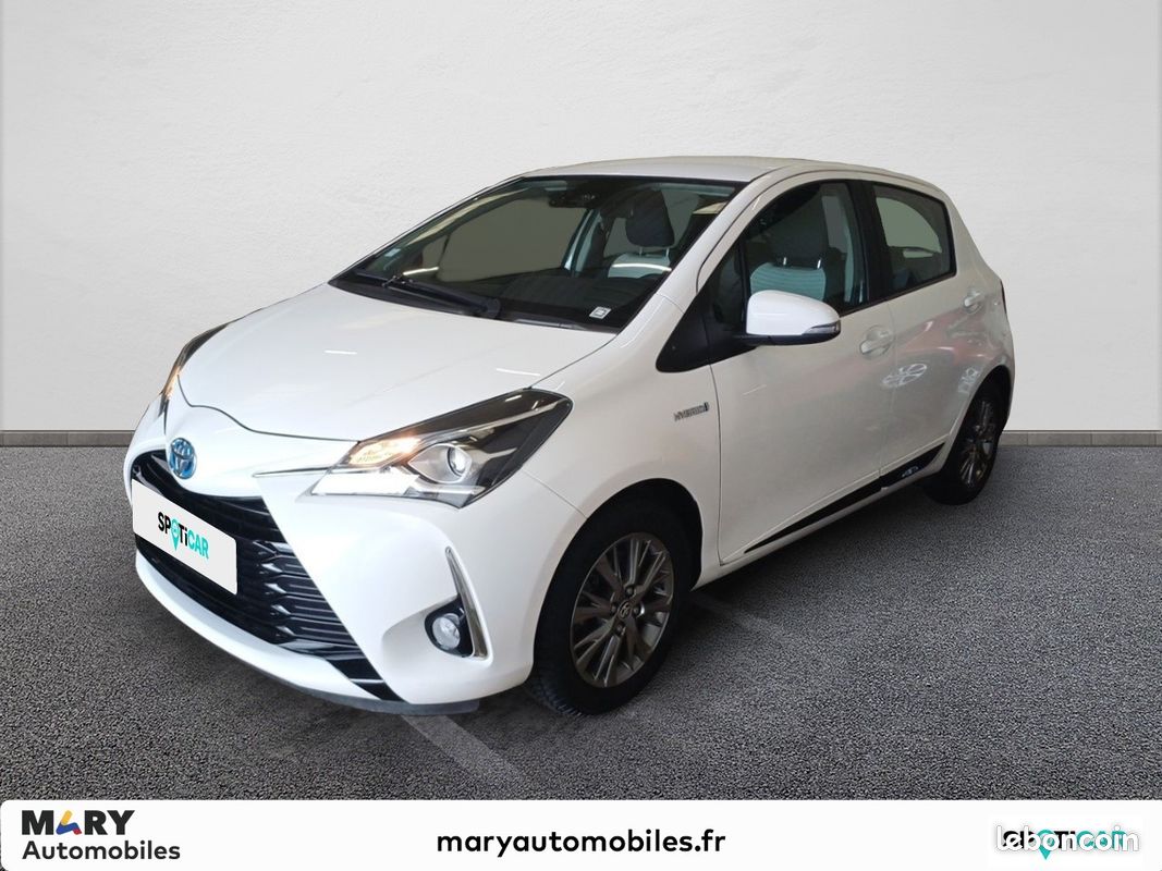 TOYOTA Yaris Hybride 100h Dynamic - Voitures