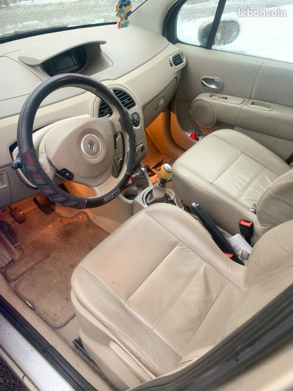 Renault Modus - Voitures