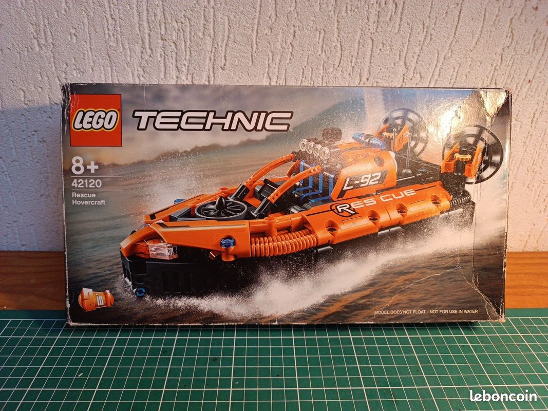 LEGO 42120 Technic Model Harbor Rescue Hovercraft Avec Boîte Et Notice ...