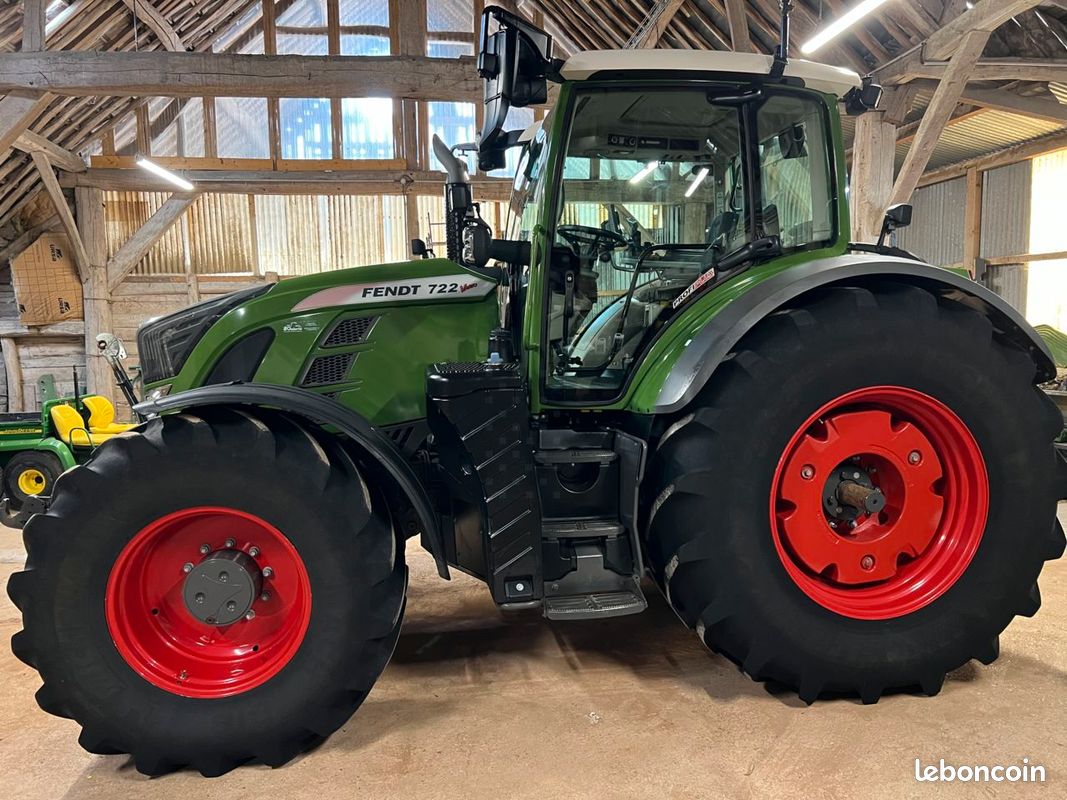 Fendt 722 PROFI PLUS - Tracteurs