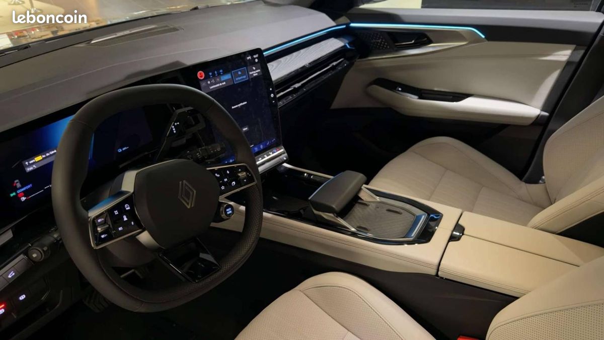 Renault Espace iconic 7PL full hybrid E-tech 200 - Voitures