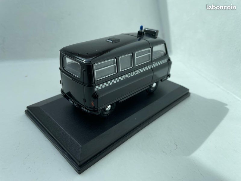 Voiture miniature pas cher Austin J4 Police «Black Maria» 1971 Oxford 1 ...