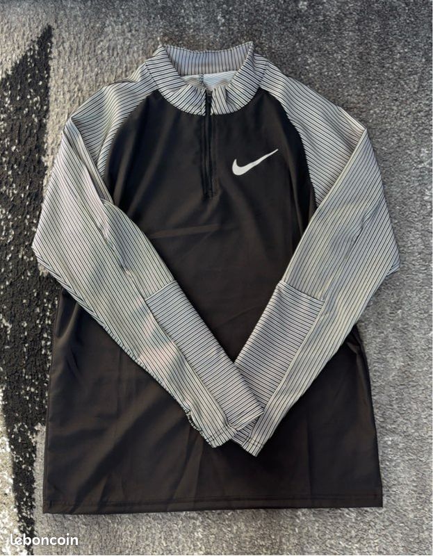 Running zabuza nike - Vêtements