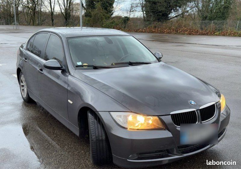BMW 320d e90 luxe - Voitures